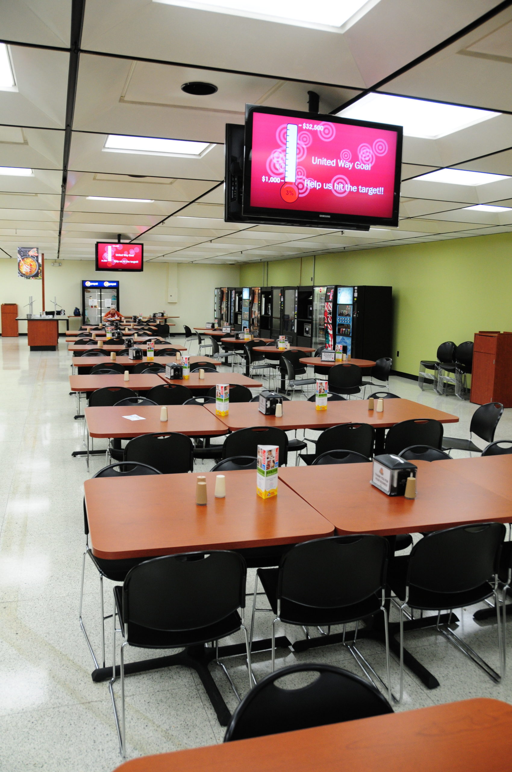 Five Ways Digital Signage Supports HR | Retriever Digital Signage